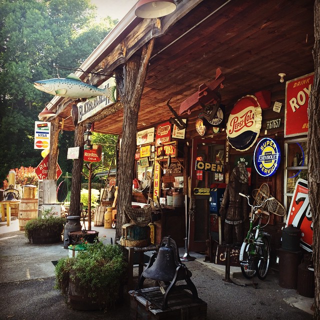 Go Treasure Hunting: Antique Shopping in North Georgia | Blue Sky Cabin ...