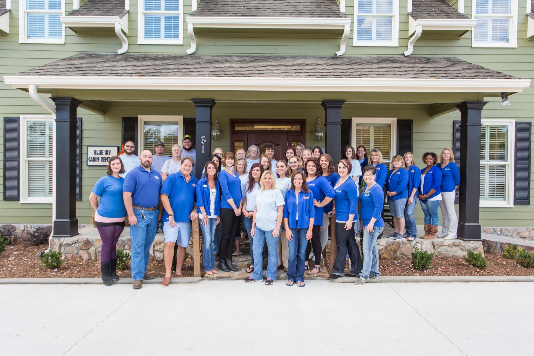 About Blue Sky Cabin Rentals of Ellijay - Georgia Rental Cabins - Blue ...